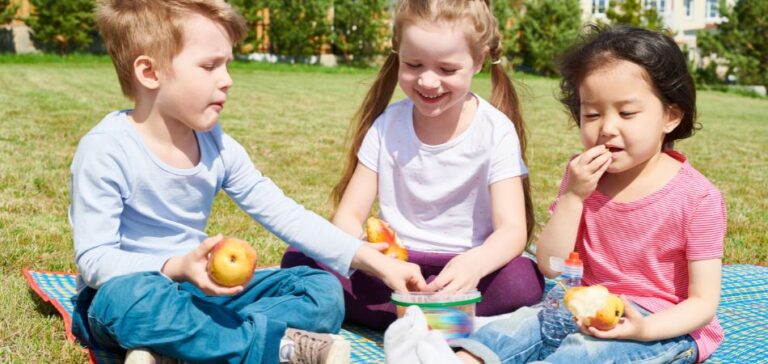 How to Keep Your Kids Busy This Summer (10 fun ideas) – Habitat for Mom