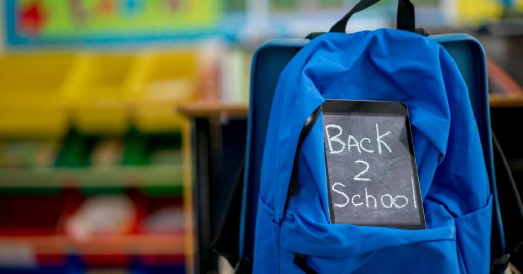 The Single Moms Guide to Back to School (a helpful checklist) – Habitat ...